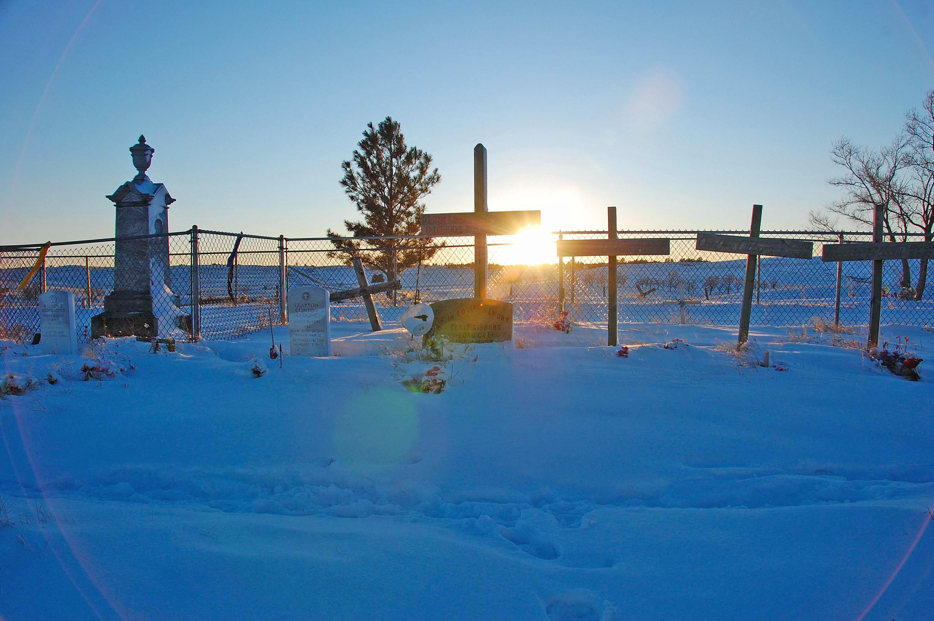 A Prominent Museum Obtained Items From a Massacre of Native Americans ...